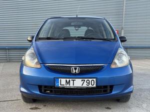 Blue Honda Jazz 2005 in Vilnius, with an engine capacity of 1.25 L and mileage of 150 thousand km for 2200 €, photo 3 on AUTOMOTO.COM.LV