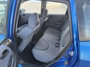 Blue Honda Jazz 2005 in Vilnius, with an engine capacity of 1.25 L and mileage of 150 thousand km for 2200 €, photo 12 on AUTOMOTO.COM.LV