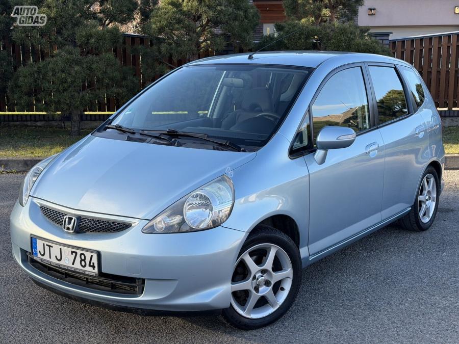 Zils Honda Jazz 2006 Alīta, ar dzinēja tilpumu 1.30 L un nobraukumu 167 tūkst. km par 2750 €, foto 1 vietnē AUTOMOTO.COM.LV