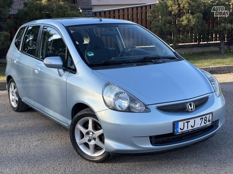 Zils Honda Jazz 2006 Alīta, ar dzinēja tilpumu 1.30 L un nobraukumu 167 tūkst. km par 2750 €, foto 6 vietnē AUTOMOTO.COM.LV