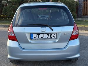 Zils Honda Jazz 2006 Alīta, ar dzinēja tilpumu 1.30 L un nobraukumu 167 tūkst. km par 2750 €, foto 12 vietnē AUTOMOTO.COM.LV