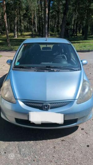 Zils Honda Jazz 2006 Druskininkai, ar dzinēja tilpumu 1.25 L un nobraukumu 207 tūkst. km par 800 €, foto 3 vietnē AUTOMOTO.COM.LV