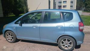 Zils Honda Jazz 2006 Druskininkai, ar dzinēja tilpumu 1.25 L un nobraukumu 207 tūkst. km par 800 €, foto 6 vietnē AUTOMOTO.COM.LV