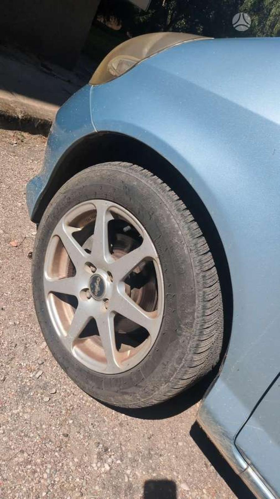 Zils Honda Jazz 2006 Druskininkai, ar dzinēja tilpumu 1.25 L un nobraukumu 207 tūkst. km par 800 €, foto 12 vietnē AUTOMOTO.COM.LV