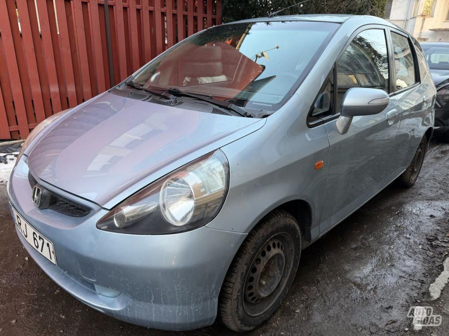 Blue Honda Jazz 2007 in Kaunas, with an engine capacity of 1.30 L and mileage of 200 thousand km for 2200 €, photo 2 on AUTOMOTO.COM.LV