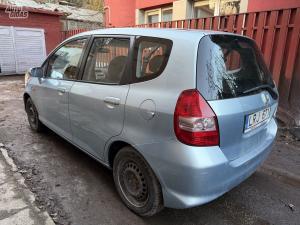 Blue Honda Jazz 2007 in Kaunas, with an engine capacity of 1.30 L and mileage of 200 thousand km for 2200 €, photo 3 on AUTOMOTO.COM.LV