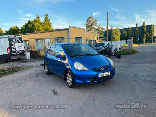 Zils Honda Jazz 2007 Tallina, ar dzinēja tilpumu 1.30 L un nobraukumu 248 tūkst. km par 1350 €, foto 4 vietnē AUTOMOTO.COM.LV