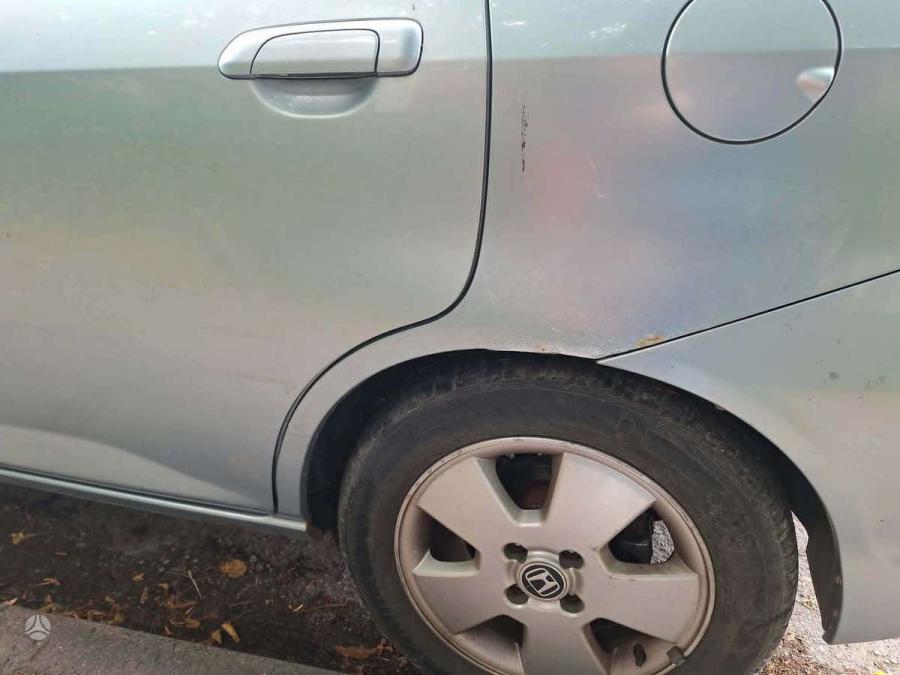 Zils Honda Jazz 2007 Klaipėda, ar dzinēja tilpumu 1.24 L un nobraukumu 219 tūkst. km par 1250 €, foto 5 vietnē AUTOMOTO.COM.LV