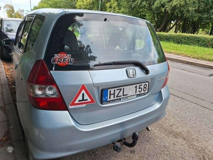 Zils Honda Jazz 2007 Klaipėda, ar dzinēja tilpumu 1.24 L un nobraukumu 219 tūkst. km par 1250 €, foto 7 vietnē AUTOMOTO.COM.LV