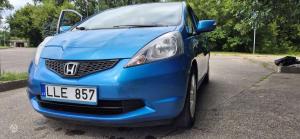 Zils Honda Jazz 2008 Viļņa, ar dzinēja tilpumu 1.34 L un nobraukumu 218 tūkst. km par 3000 €, foto 7 vietnē AUTOMOTO.COM.LV