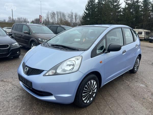 Zils Honda Jazz 2009 Utena, ar dzinēja tilpumu 1.20 L un nobraukumu 167 tūkst. km par 2400 €, foto 1 vietnē AUTOMOTO.COM.LV