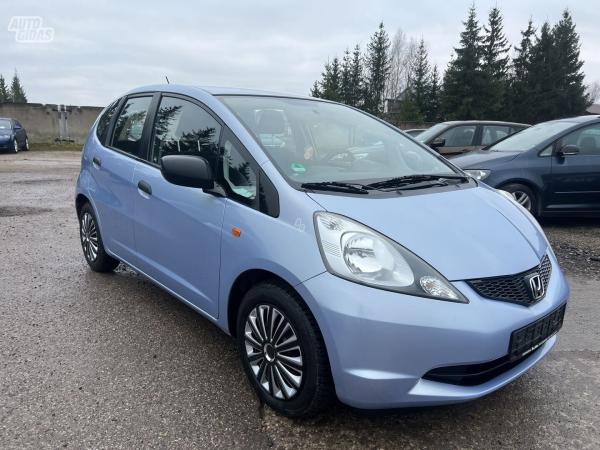 Zils Honda Jazz 2009 Utena, ar dzinēja tilpumu 1.20 L un nobraukumu 167 tūkst. km par 2400 €, foto 2 vietnē AUTOMOTO.COM.LV