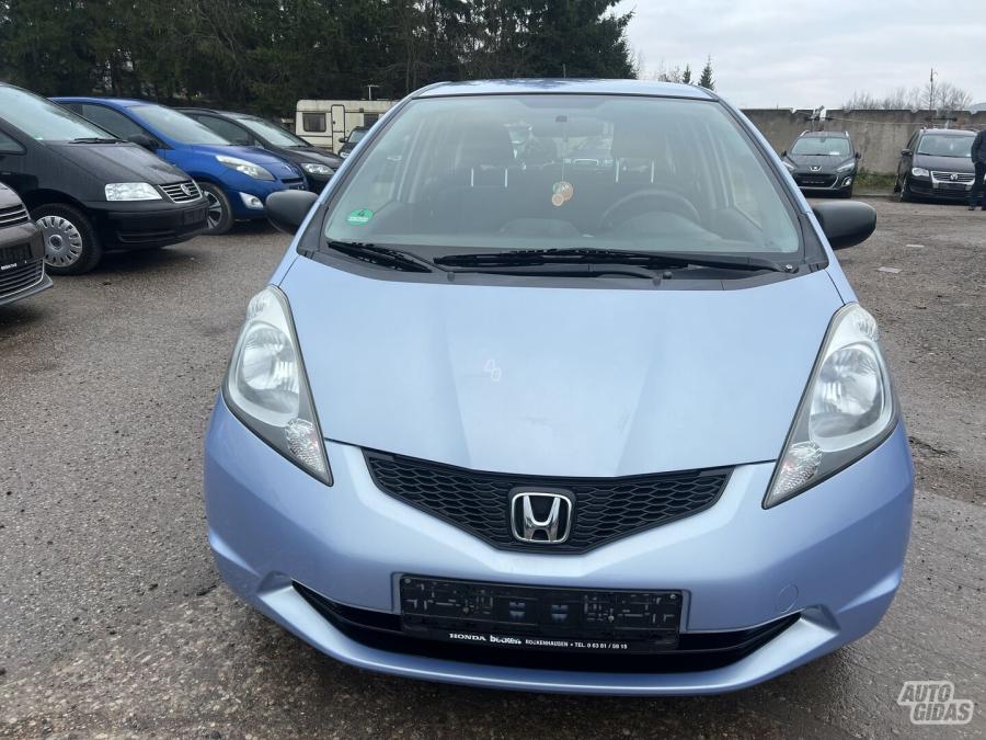 Blue Honda Jazz 2009 in Utena, with an engine capacity of 1.20 L and mileage of 167 thousand km for 2400 €, photo 3 on AUTOMOTO.COM.LV