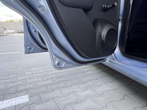 Zils Honda Jazz 2010 Viļņa, ar dzinēja tilpumu 1.34 L un nobraukumu 0 tūkst. km par 2999 €, foto 9 vietnē AUTOMOTO.COM.LV