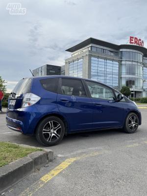 Blue Honda Jazz 2011 in Vilnius, with an engine capacity of 1.30 L and mileage of 254 thousand km for 4700 €, photo 4 on AUTOMOTO.COM.LV