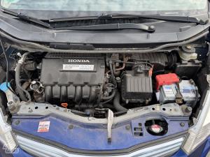 Blue Honda Jazz 2011 in Vilnius, with an engine capacity of 1.30 L and mileage of 254 thousand km for 4700 €, photo 9 on AUTOMOTO.COM.LV