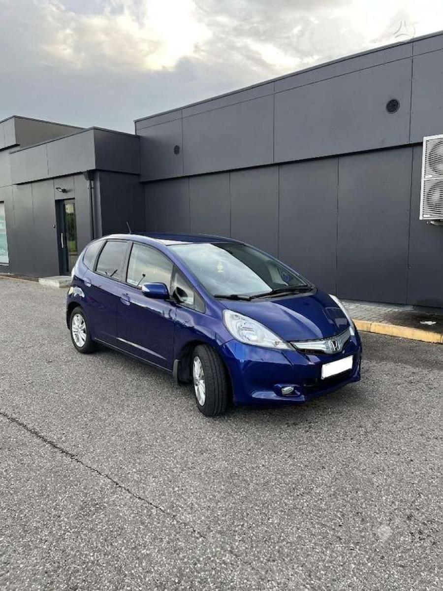 Zils Honda Jazz 2011 Kauņa, ar dzinēja tilpumu 1.34 L un nobraukumu 234 tūkst. km par 4498 €, foto 3 vietnē AUTOMOTO.COM.LV