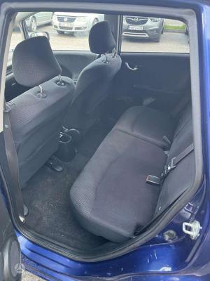 Zils Honda Jazz 2011 Kauņa, ar dzinēja tilpumu 1.34 L un nobraukumu 234 tūkst. km par 4498 €, foto 15 vietnē AUTOMOTO.COM.LV