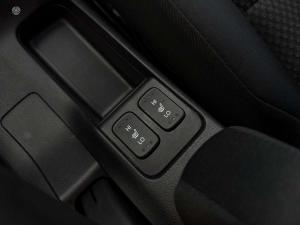 Zils Honda Jazz 2018 Kauņa, ar dzinēja tilpumu 1.30 L un nobraukumu 47 tūkst. km par 10499 €, foto 14 vietnē AUTOMOTO.COM.LV
