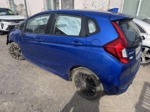 Blue Honda Jazz 2019 in Taurage, with an engine capacity of 1.50 L and mileage of 91 thousand km for 5700 €, photo 7 on AUTOMOTO.COM.LV