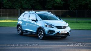 Синий Хонда Джаз 2021 в Пярну, объемом двигателя 1.50 л и пробегом 69 тыс. км за 17500 €, фото 3 на AUTOMOTO.COM.LV