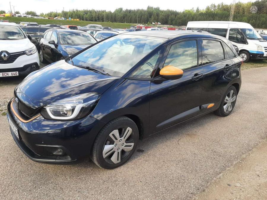 Zils Honda Jazz 2021 Viļņa, ar dzinēja tilpumu 1.50 L un nobraukumu 180 tūkst. km par 13900 €, foto 1 vietnē AUTOMOTO.COM.LV