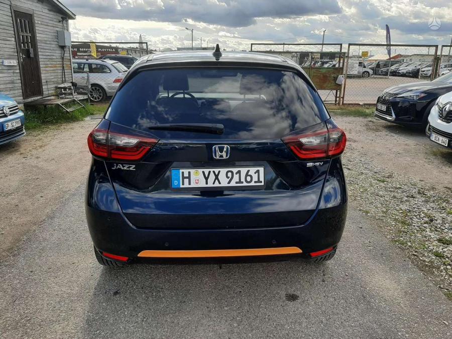 Zils Honda Jazz 2021 Viļņa, ar dzinēja tilpumu 1.50 L un nobraukumu 180 tūkst. km par 13900 €, foto 5 vietnē AUTOMOTO.COM.LV