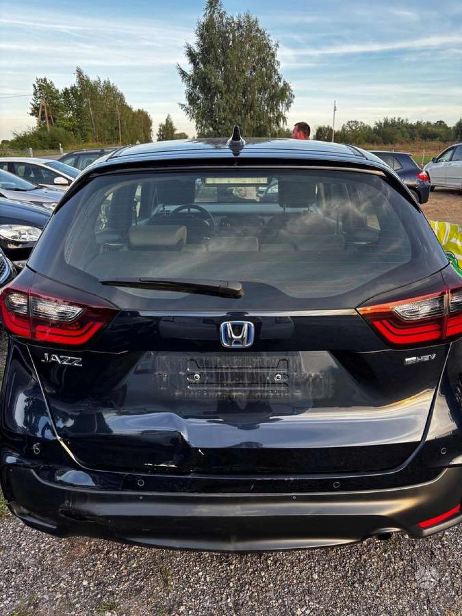 Blue Honda Jazz 2024 in Alytus, with an engine capacity of 1.50 L and mileage of 34 thousand km for 14950 €, photo 12 on AUTOMOTO.COM.LV
