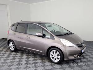 Brown Honda Jazz 2011 in Tallinn, with an engine capacity of 1.30 L and mileage of 108 thousand km for 2499 €, photo  on AUTOMOTO.COM.LV