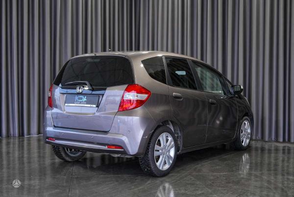 Brūns Honda Jazz 2014 Marijampole, ar dzinēja tilpumu 1.34 L un nobraukumu 217 tūkst. km par 6650 €, foto 11 vietnē AUTOMOTO.COM.LV