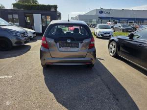 Brown Honda Jazz 2014 in Siauliai, with an engine capacity of 1.20 L and mileage of 85 thousand km for 4900 €, photo 6 on AUTOMOTO.COM.LV