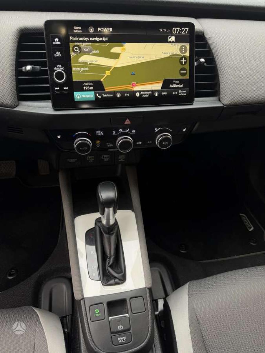 Sarkans Honda Jazz Crosstar 2022 Viļņa, ar dzinēja tilpumu 1.50 L un nobraukumu 159 tūkst. km par 17444 €, foto 21 vietnē AUTOMOTO.COM.LV