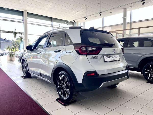 Balts Honda Jazz Crosstar 2026 Viļņa, ar dzinēja tilpumu 1.50 L un nobraukumu 11 tūkst. km par 25490 €, foto 3 vietnē AUTOMOTO.COM.LV