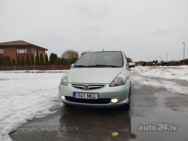Zaļš Honda Jazz 2008 Tallina, ar dzinēja tilpumu 1.30 L un nobraukumu 80 tūkst. km par 3500 €, foto 5 vietnē AUTOMOTO.COM.LV