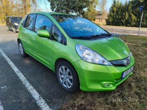 Green Honda Jazz 2012 in Tallinn, with an engine capacity of 1.30 L and mileage of 126 thousand km for 4200 €, photo 4 on AUTOMOTO.COM.LV