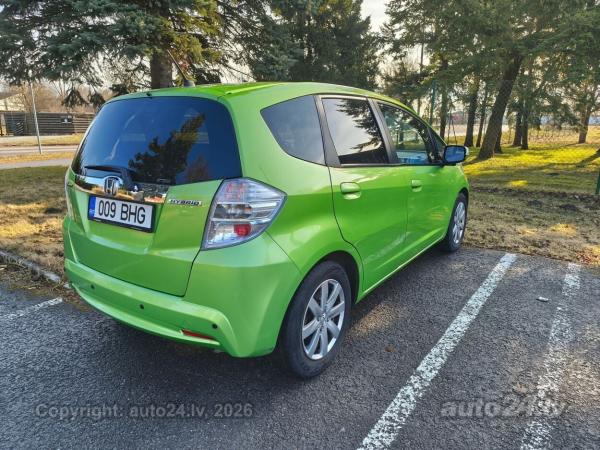 Zaļš Honda Jazz 2012 Tallina, ar dzinēja tilpumu 1.30 L un nobraukumu 126 tūkst. km par 4200 €, foto 8 vietnē AUTOMOTO.COM.LV