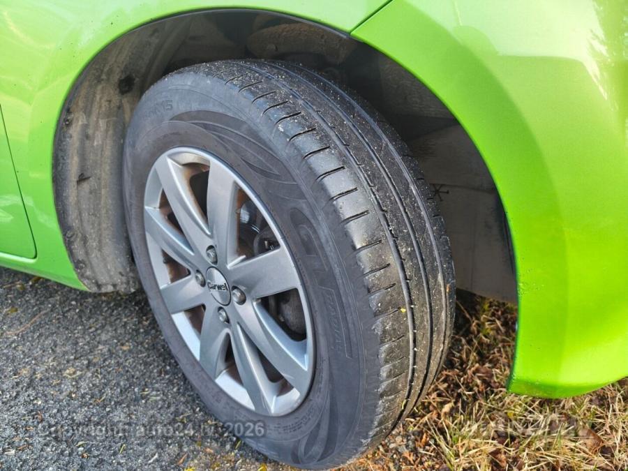 Green Honda Jazz 2012 in Tallinn, with an engine capacity of 1.30 L and mileage of 126 thousand km for 4200 €, photo 20 on AUTOMOTO.COM.LV