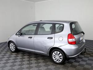 Pelēks Honda Jazz 2004 Tallina, ar dzinēja tilpumu 1.30 L un nobraukumu 175 tūkst. km par 399 €, foto 5 vietnē AUTOMOTO.COM.LV