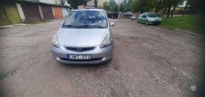 Grey Honda Jazz 2004 in Kaunas, with an engine capacity of 1.30 L and mileage of 200 thousand km for 1100 €, photo 4 on AUTOMOTO.COM.LV