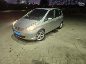 Grey Honda Jazz 2006 in Vilkaviskis, with an engine capacity of 1.20 L and mileage of 2 thousand km for 900 €, photo 8 on AUTOMOTO.COM.LV