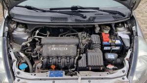 Pelēks Honda Jazz 2006 Marijampole, ar dzinēja tilpumu 1.34 L un nobraukumu 188 tūkst. km par 800 €, foto 10 vietnē AUTOMOTO.COM.LV