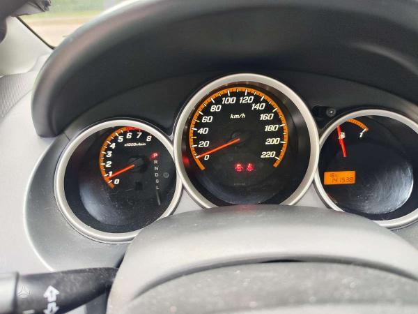Grey Honda Jazz 2007 in Kaunas, with an engine capacity of 1.34 L and mileage of 142 thousand km for 2600 €, photo 10 on AUTOMOTO.COM.LV
