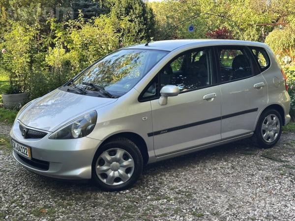 Хонда Джаз 2007 в Рига на AUTOMOTO.COM.LV Серый Хонда Джаз 2007 в Рига, объемом двигателя 1.20 л и пробегом 221 тыс. км за 2900 €, фото 3 на AUTOMOTO.COM.LV