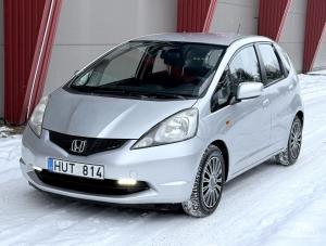 Grey Honda Jazz 2009 in Kaunas, with an engine capacity of 1.20 L and mileage of 45 thousand km for 2150 €, photo  on AUTOMOTO.COM.LV