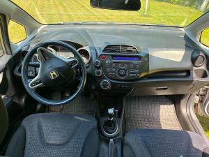 Pelēks Honda Jazz 2009 Viļņa, ar dzinēja tilpumu 1.20 L un nobraukumu 236 tūkst. km par 2150 €, foto 14 vietnē AUTOMOTO.COM.LV
