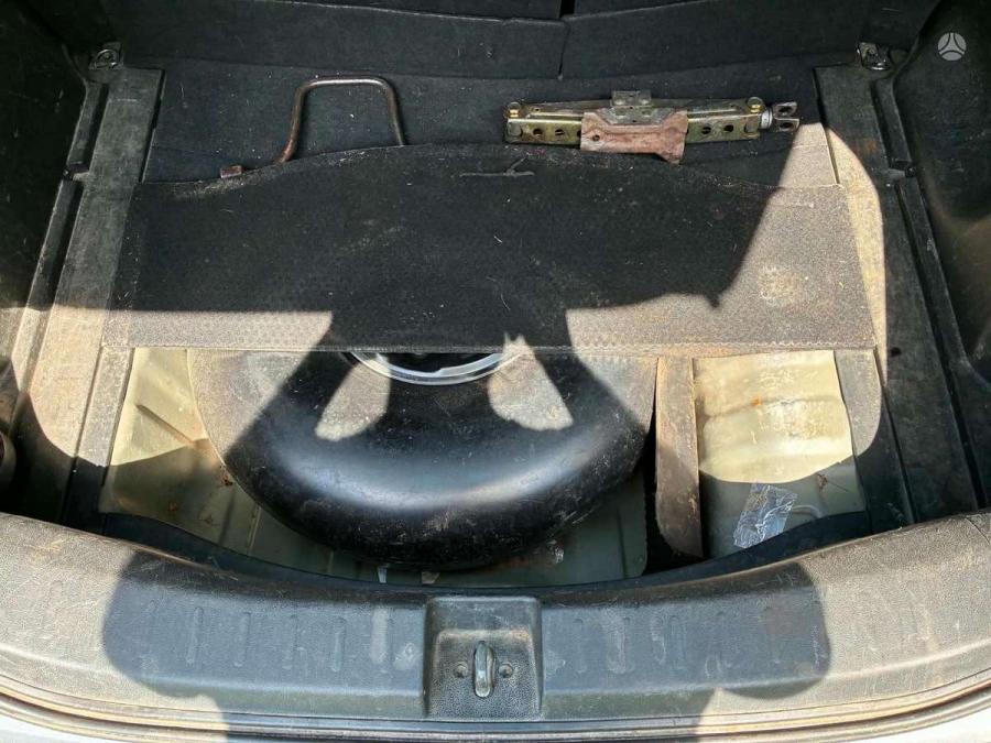 Pelēks Honda Jazz 2009 Viļņa, ar dzinēja tilpumu 1.20 L un nobraukumu 236 tūkst. km par 2150 €, foto 19 vietnē AUTOMOTO.COM.LV