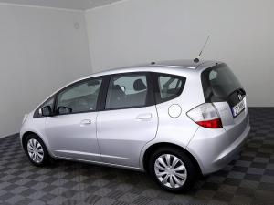 Серый Хонда Джаз 2009 в Таллин, объемом двигателя 1.30 л и пробегом 156 тыс. км за 1299 €, фото 13 на AUTOMOTO.COM.LV