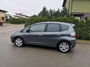 Pelēks Honda Jazz 2011 Klaipėda, ar dzinēja tilpumu 1.60 L un nobraukumu 150 tūkst. km par 3950 €, foto 4 vietnē AUTOMOTO.COM.LV