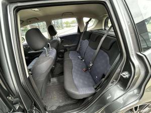 Grey Honda Jazz 2011 in Siauliai, with an engine capacity of 1.30 L and mileage of 62 thousand km for 3250 €, photo 21 on AUTOMOTO.COM.LV