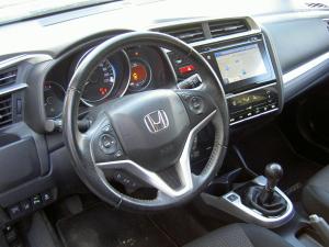 Grey Honda Jazz 2017 in Vilnius, with an engine capacity of 1.30 L and mileage of 117 thousand km for 8499 €, photo 11 on AUTOMOTO.COM.LV